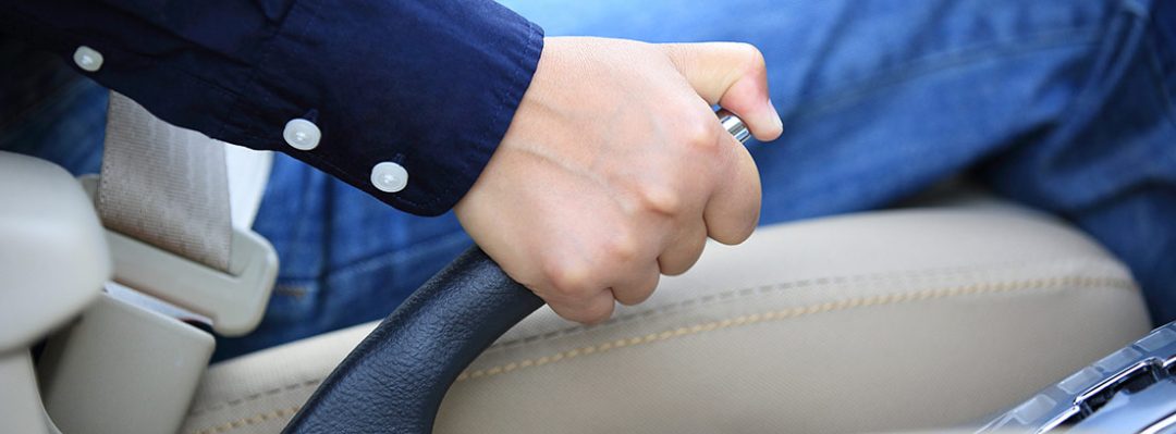 Cómo ajustar o tensar el freno de mano -Blogs MAPFRE