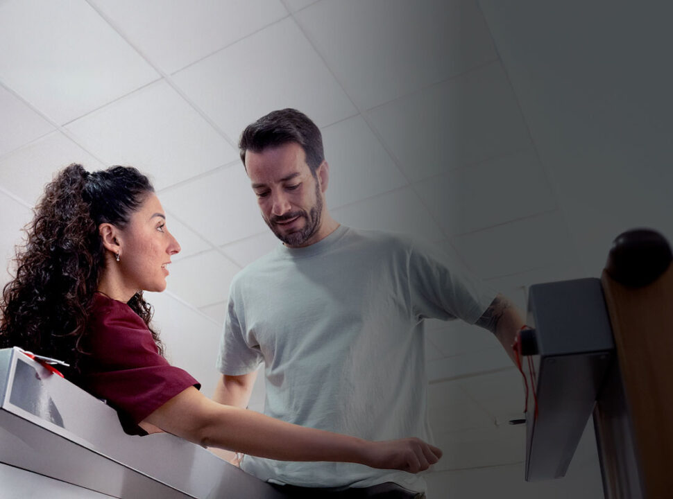 ¿Se puede circular por el arcén transitable? - Blogs MAPFRE